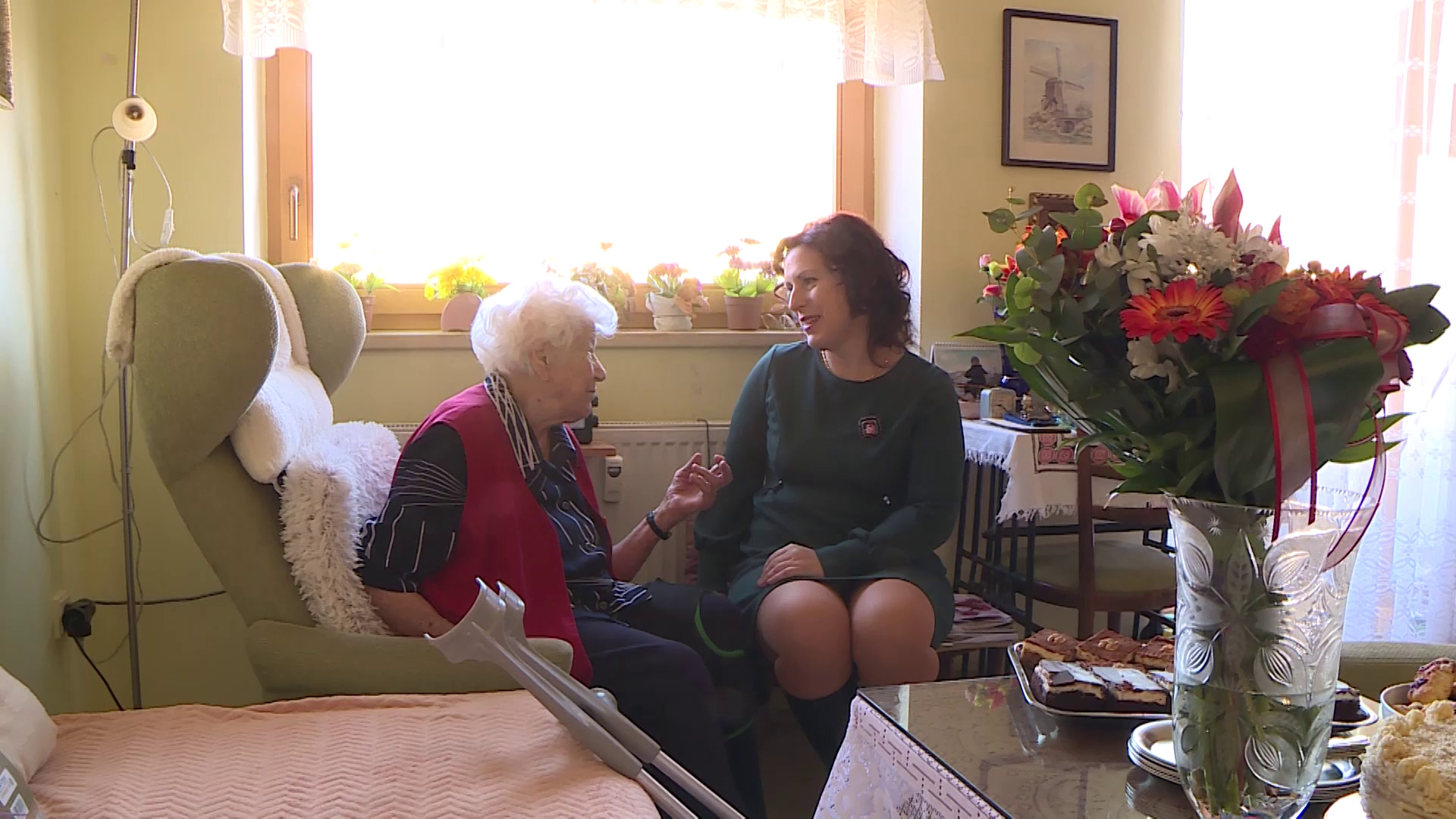 Oslava neuvěřitelných 106. narozenin | Jihočeská televize