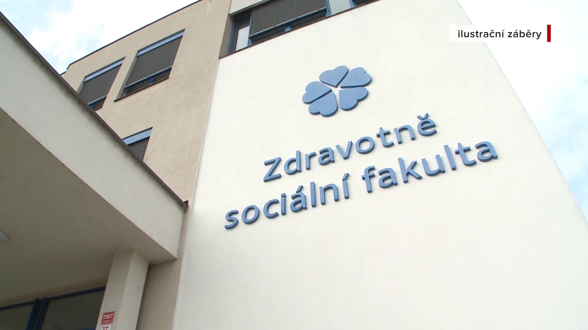 Univerzita zvýší počet studentů nelékařských zdravotnických profesí | Jihočeská televize